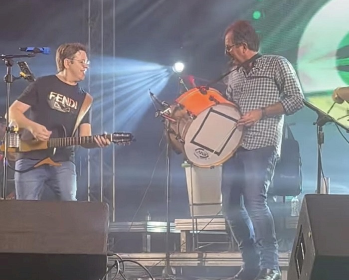 Na primeira noite do Arraial do Coco, prefeito Fábio Tyrone toca ...